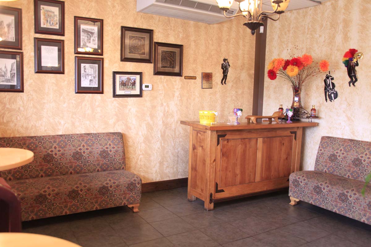 BBQ Ribs | Charlie Staples Bar-B-Que | Youngstown OH