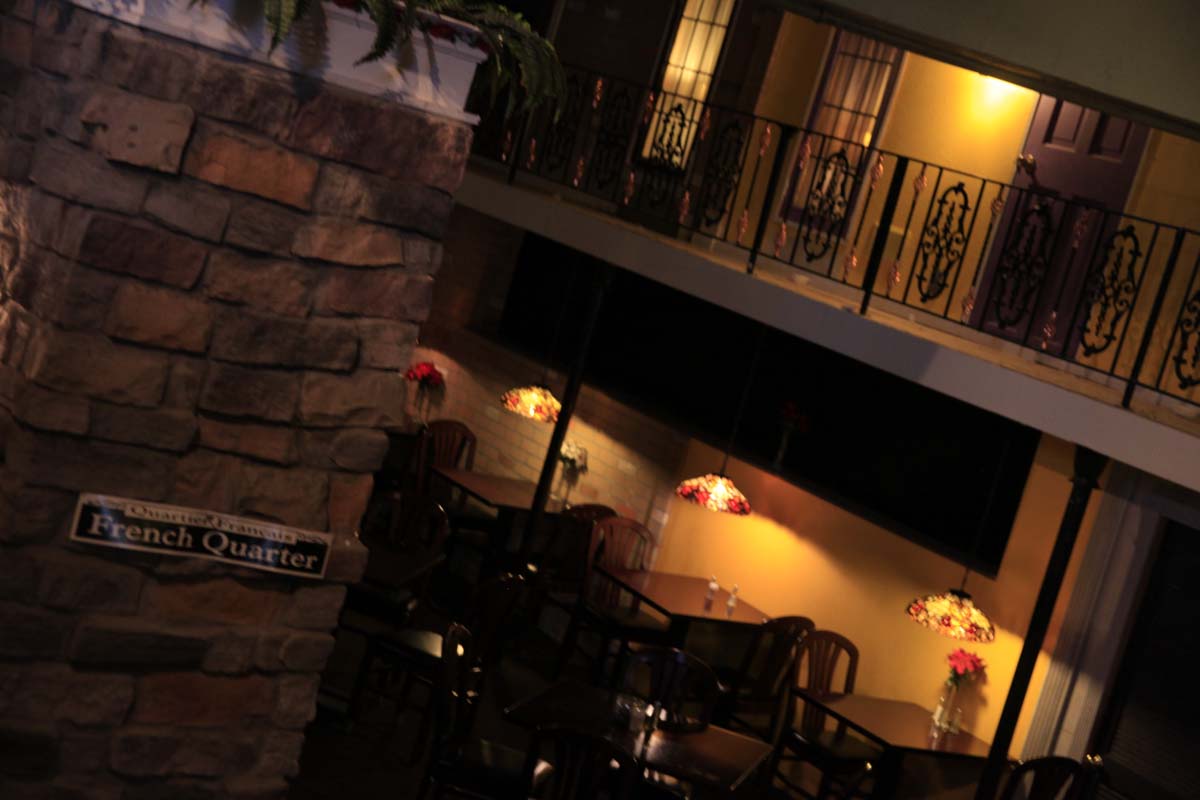 BBQ Ribs | Charlie Staples Bar-B-Que | Youngstown OH